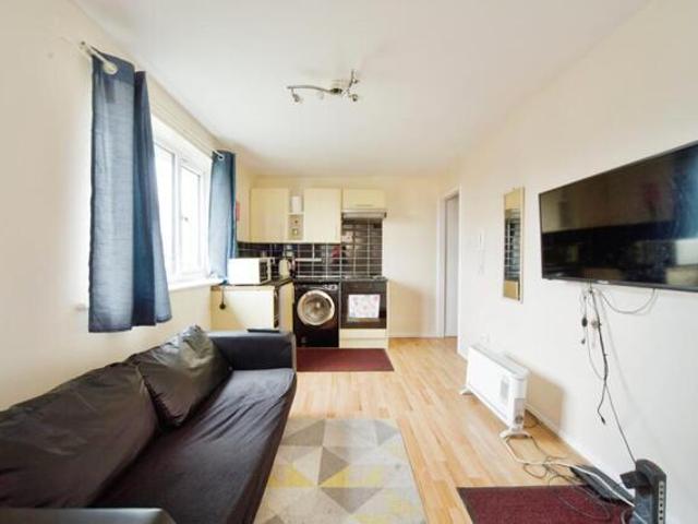 Apartment 1 Bedroom For Sale London Greater London 235000 ES100263289