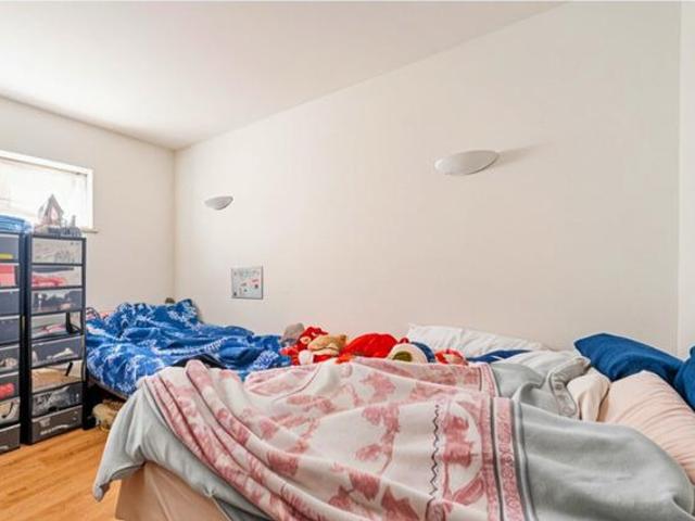Apartment 1 Bedroom For Sale London Greater London 274995 ES99608140
