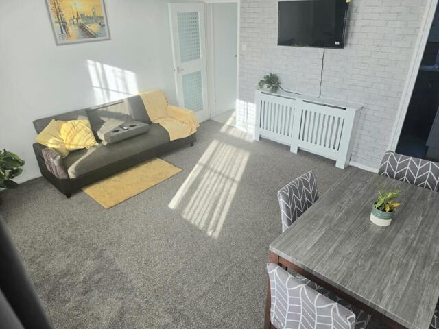 Apartment 1 Bedroom For Sale London Greater London 325000 ES98864738