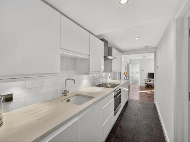 Apartment 1 Bedroom For Sale Londres Greater London 650000 ELS101060044