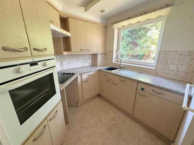 Apartment 1 Bedroom For Sale Paignton Torbay 94950 ELS100733601