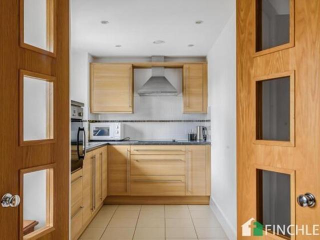 Apartment 1 Bedroom For Sale Potters Bar Hertfordshire 150000 ES98864626