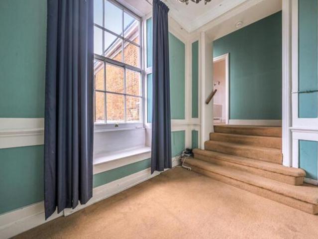 Apartment 1 Bedroom For Sale Sunbury Surrey 385000 ELS101231754