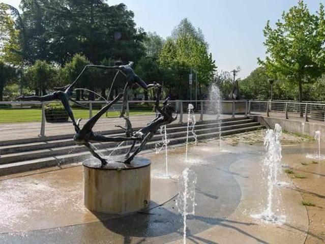 Apartment 1 Bedroom For Sale Surrey Staines 280000 ES102596804