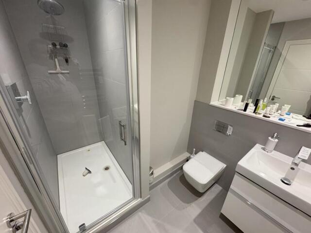 Apartment 1 Bedroom For Sale Surrey Surrey 200000 ELS100614777