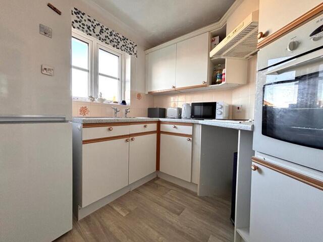 Apartment 1 Bedroom For Sale Swanage Dorset 150000 ELS99926180