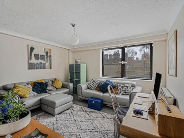 Apartment 1 Bedroom For Sale Southend On Sea Southend On Sea 150000 ES98834892