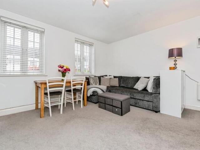 Apartment 1 Bedroom For Sale Thurrockc Great London 190000 ELS101675681