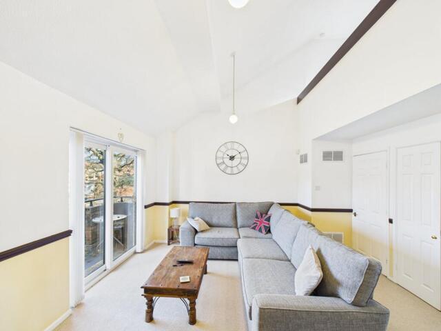 Apartment 1 Bedroom For Sale Wokingham Wokingham 220000 ES98612448