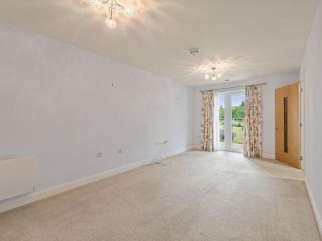 Apartment 1 Bedroom For Sale Woodhall Lincolnshire 189000 ES100456620