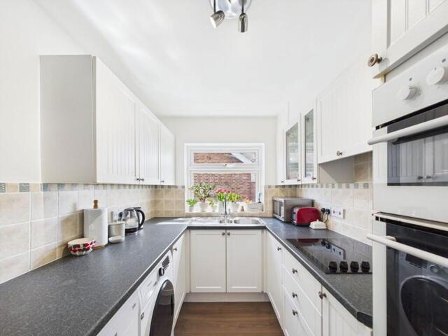 Apartment 1 Bedroom For Sale Worthing West Sussex 170000 ES99523605