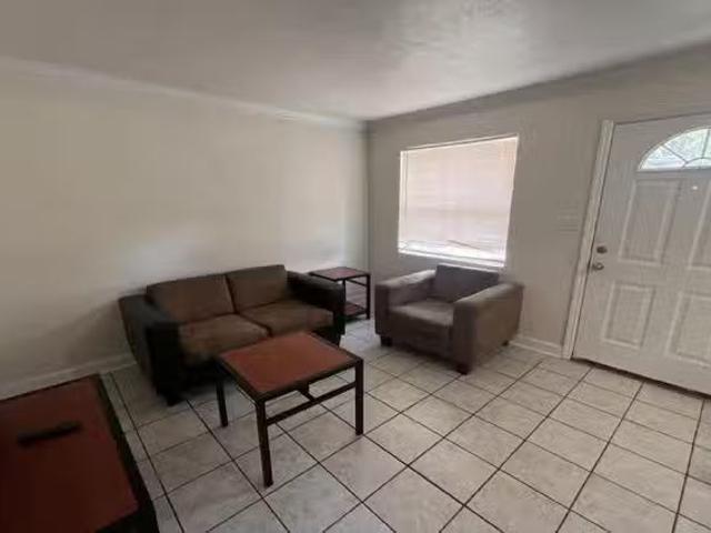 Apartment 1 bedrooms in Tallahassee