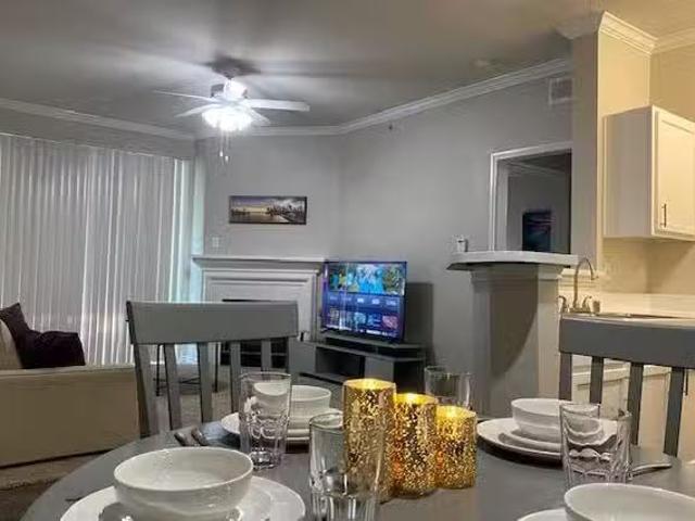 Apartment 1 bedrooms in Timberglen