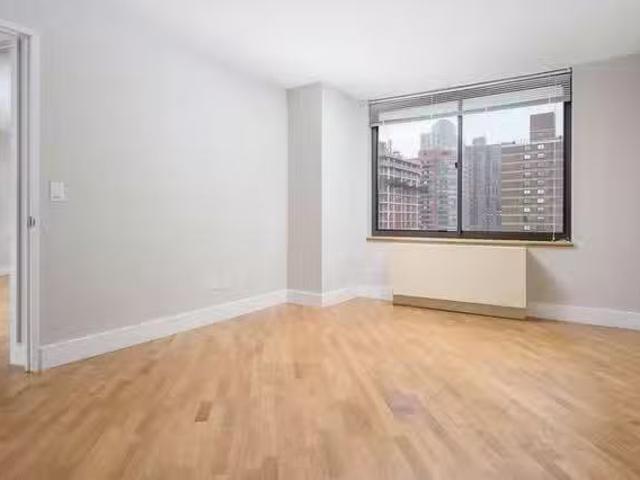 Apartment 1 bedrooms in Upper East Side