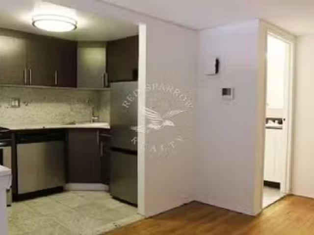 Apartment 1 bedrooms in Village West