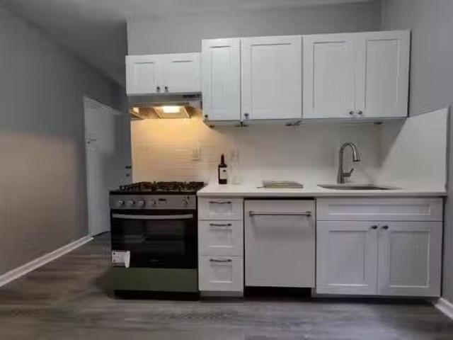 Apartment 1 bedrooms in West New York