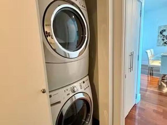 Apartment 1 bedrooms in Downtown