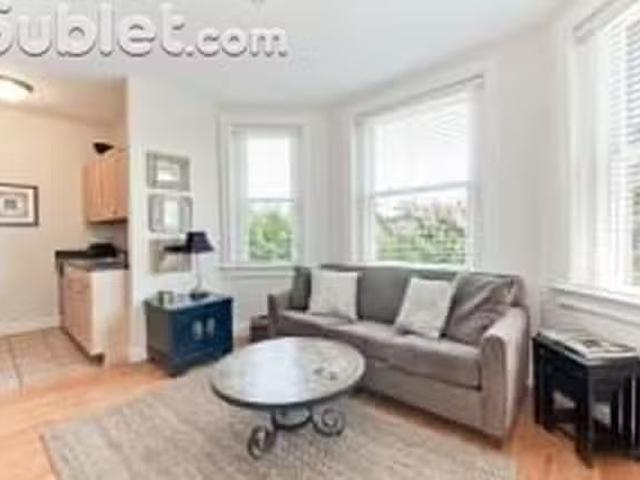 Apartment 1 bedrooms in Dupont Circle