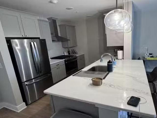 Apartment 1 bedrooms in Guilderland