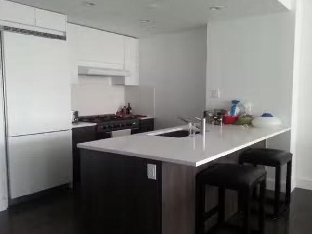 Apartment 1 bedrooms in Harlem West