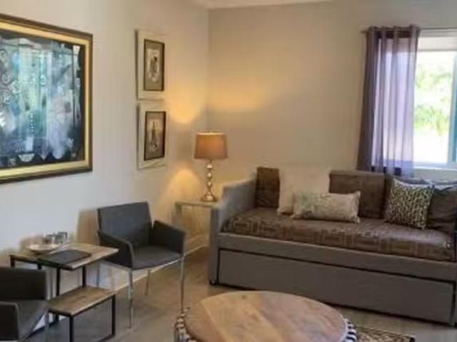 Apartment 1 bedrooms in Irvine