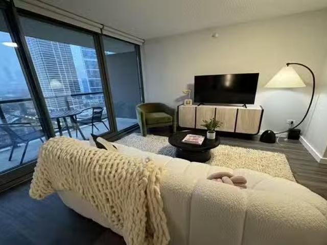 Apartment 1 bedrooms in Loop