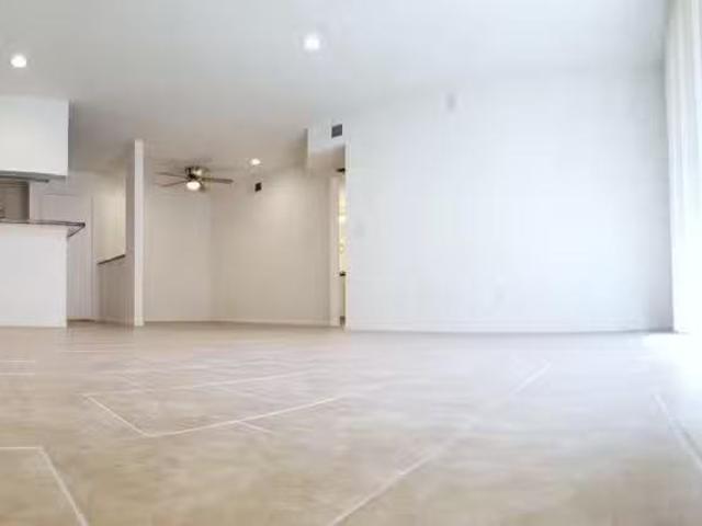 Apartment 1 bedrooms in North Hollywood