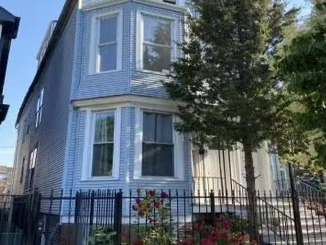Apartment 1 bedrooms in Roscoe Village