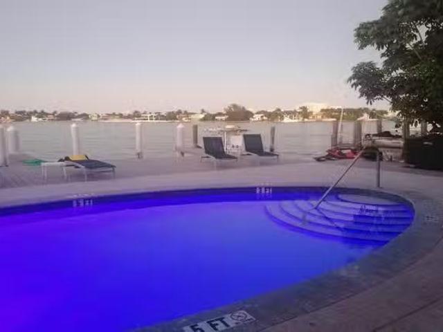 Apartment 1 bedrooms in South Beach
