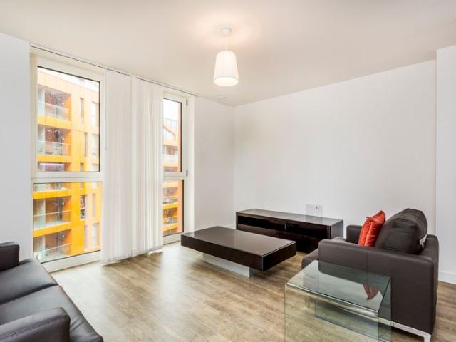 Apartment 20, Tiggap House, Cable Walk SE10, 1 bed flat to rent, £1,900 pcm | PrimeLocation