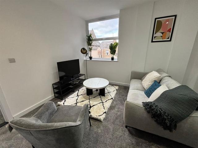 Apartment 24B The Merchant, 45 Percy Street HU2, 1 bed flat to rent, £760 pcm | PrimeLocation