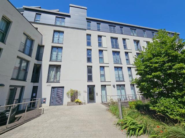 Apartment, 26, The Hayes, Cardiff CF10, 2 bed flat to rent, £1,400 pcm | PrimeLocation