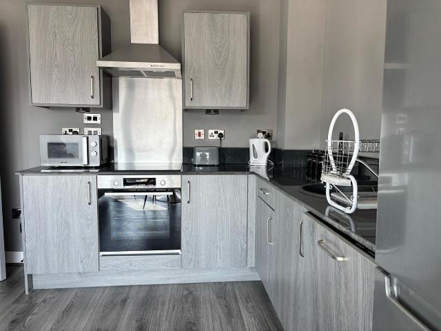 Apartment 27, 14 Monarchs Quay, Liverpool L3, 2 bed shared accommodation to rent, £1,400 pcm | PrimeLocation