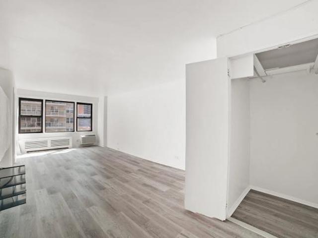 apartment 2 bedroom, New York NY 10010 DS81175227