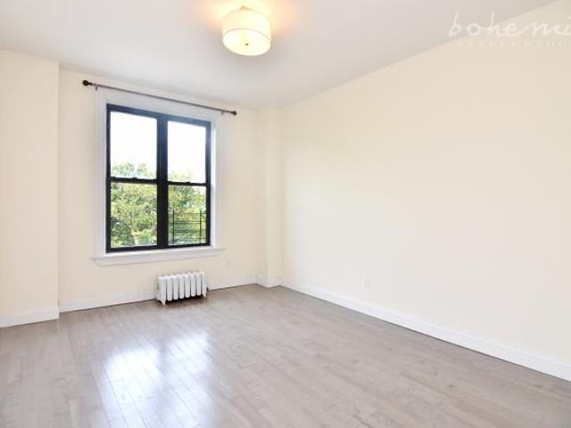 apartment 2 bedroom, New York NY 10040 DS83653418