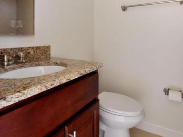 apartment 2 bedroom, Alexandria VA 22310 DS87531630