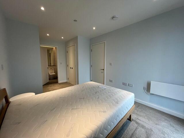Apartment 2 Bedroom For Rent Manchester Greater Manchester 1600 ELS99831374