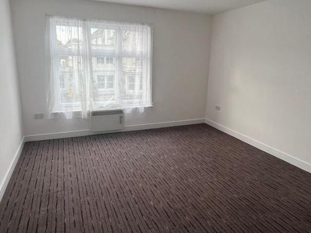 Apartment 2 Bedroom For Rent Milton Keynes Milton Keynes 1150 ES65797666