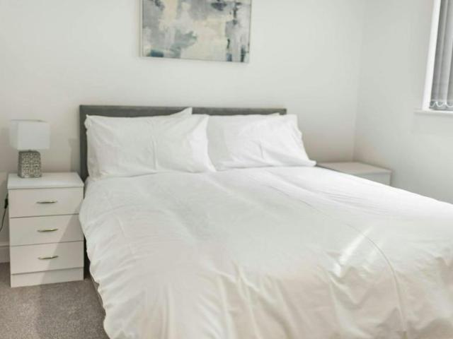 Apartment 2 Bedroom For Rent Belfast Belfast 2921 ELS102848527
