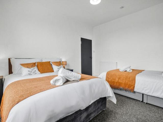 Apartment 2 Bedroom For Rent Birmingham Birmingham 2750 ES89367083
