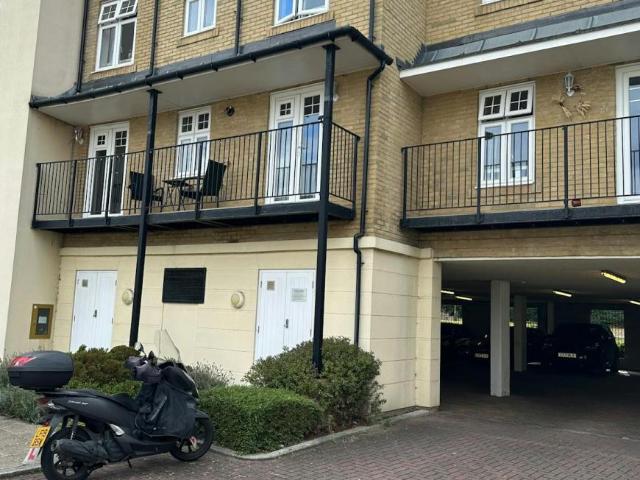 Apartment 2 Bedroom For Rent Bromley Bromley 2545 ES93724280