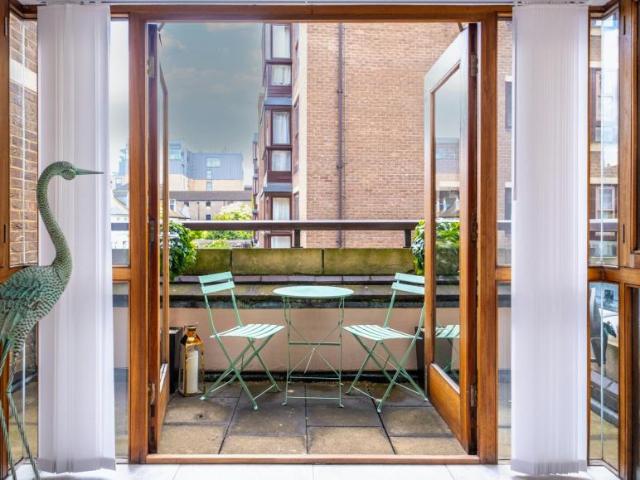 Apartment 2 Bedroom For Rent Cambridge Cambridge 3925 ELS102703306