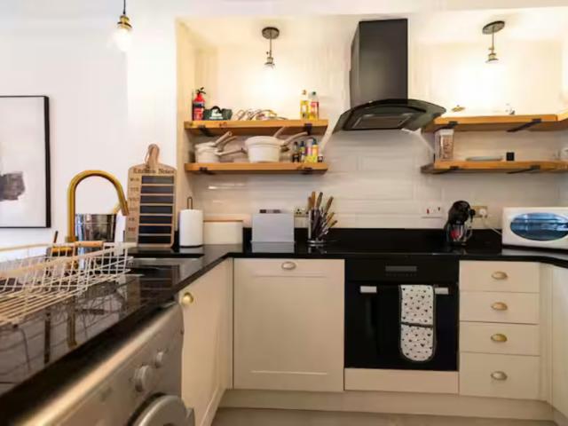 Apartment 2 Bedroom For Rent Canterbury Canterbury 3000 ES96497360