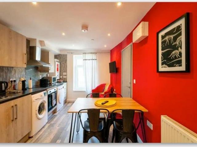 Apartment 2 Bedroom For Rent Cardiff Cardiff 3300 ES75656591