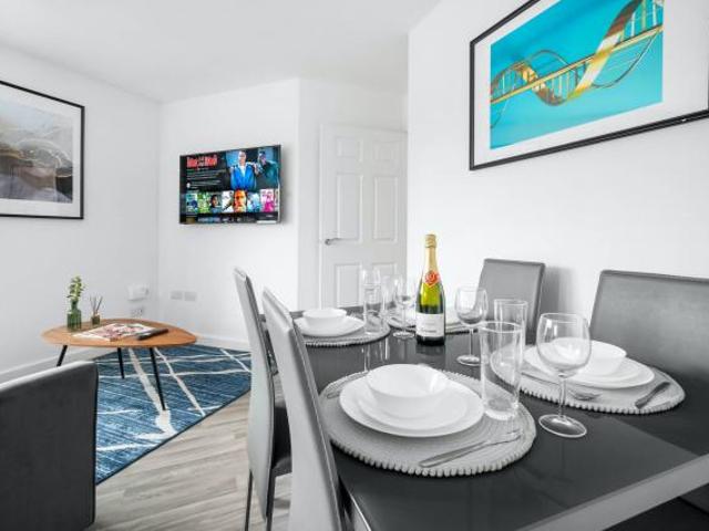 Apartment 2 Bedroom For Rent Cradley Heath Cradley Heath 2600 ES65947895