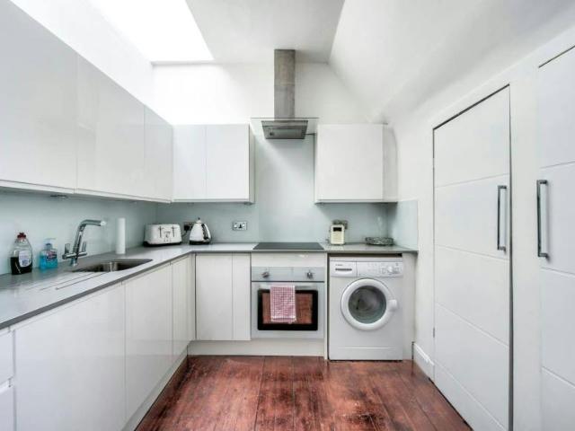 Apartment 2 Bedroom For Rent Edinburgh Edinburgh 12718 ES103031573