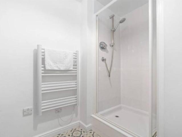 Apartment 2 Bedroom For Rent Edinburgh Edinburgh 3360 ELS101306867