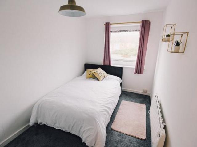Apartment 2 Bedroom For Rent Luton Luton 2550 ELS68822993