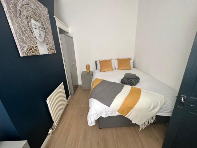 Apartment 2 Bedroom For Rent Liverpool Liverpool 2000 ES72596267