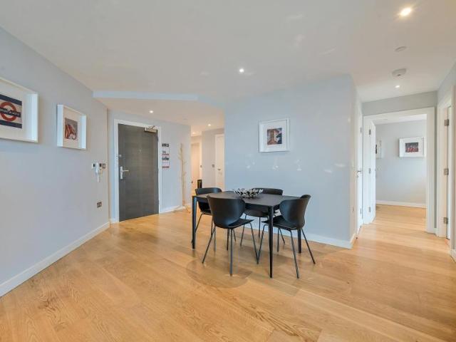 Apartment 2 Bedroom For Rent London London 10147 ELS99684426